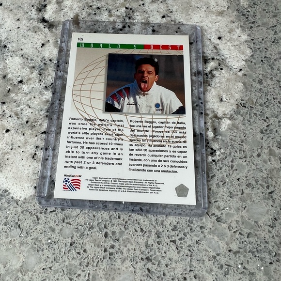 upper deck | Toys | Mint Roberto Baggio Upper Deck 993 Card | Poshmark